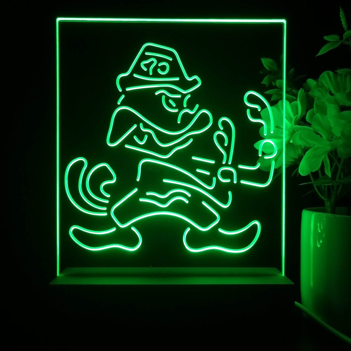 Notre Dame Fighting Irish Neon Sign Table Lamp Display | PRO LED SIGN